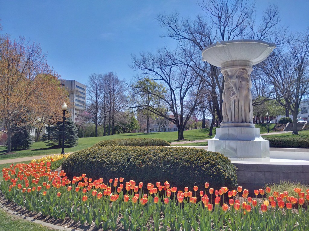 Springtime at the Missouri State Capitol - Missouri State Capitol ... Springtime at the Missouri State Capitol - Missouri State Capitol ...